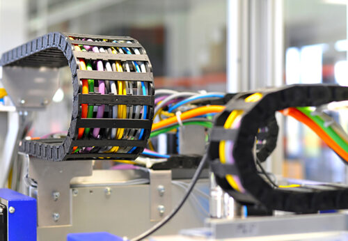 AWG（UL規格）について！SQ（JIS規格）との違いや比較表をご紹介 | コラム | ロボットケーブルの太陽ケーブルテック株式会社